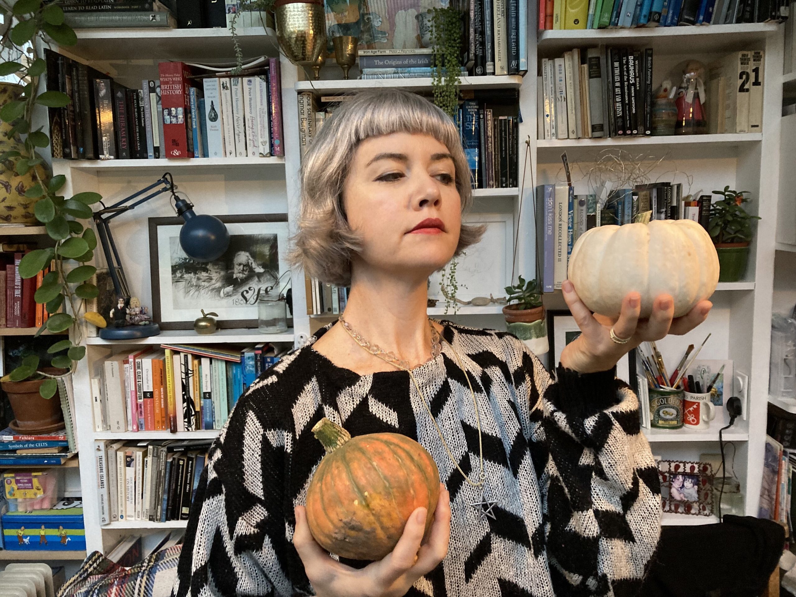 Episode 23: Consciousness and Playing with Other Realities – Scarlett ...